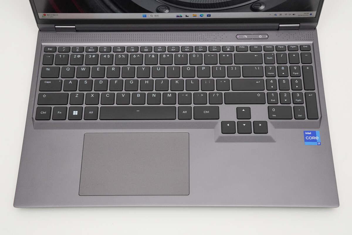 体验顶级存储性能与极致散热，搭载长江存储PC411的机械革命耀世16 Pro测试体验 - 知乎