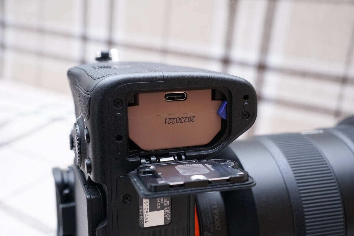 llano-fz100-usb-c-ljn-sm009