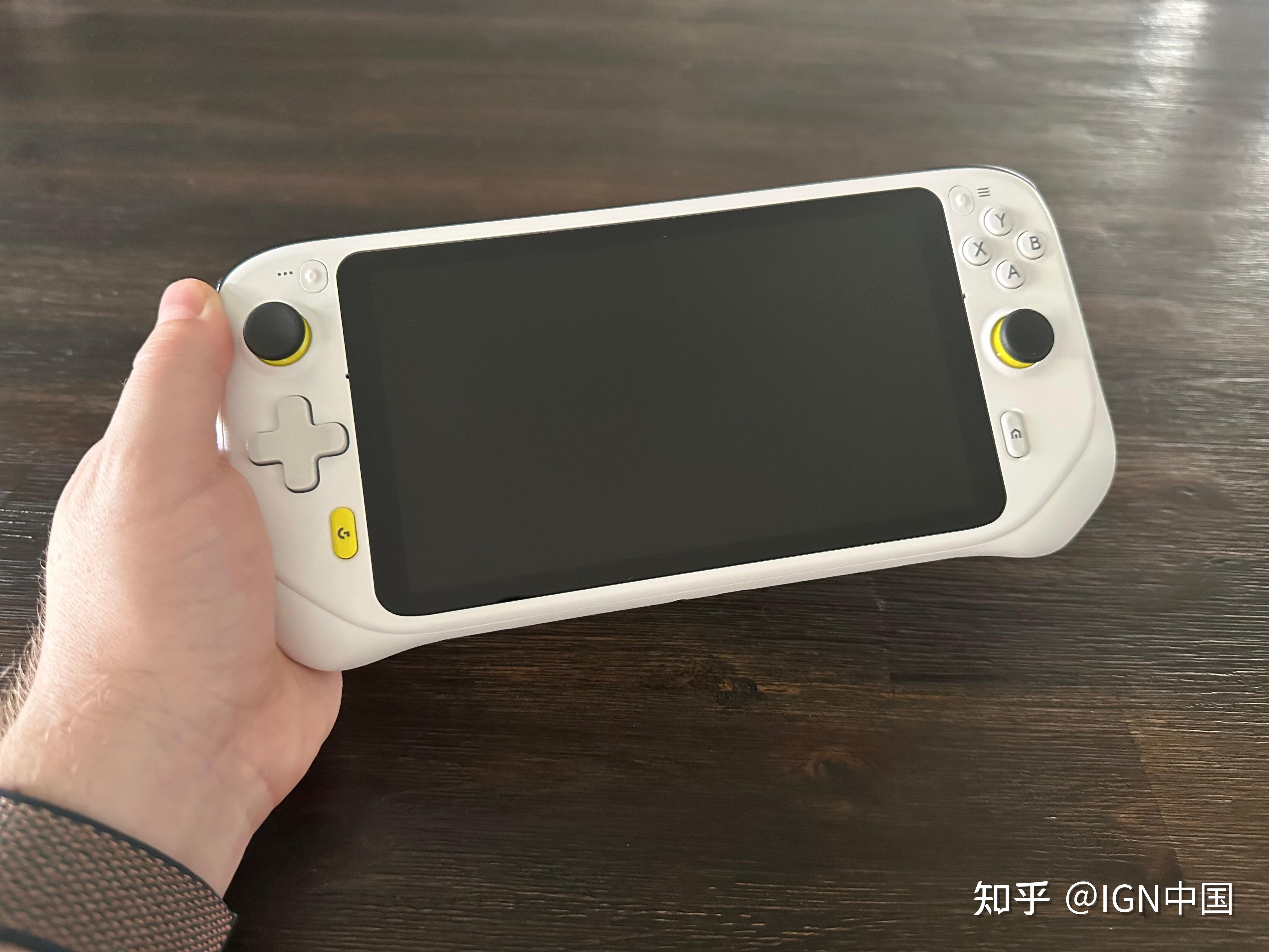 IGN 罗技 G Cloud 游戏掌机评测：7 分 - 知乎