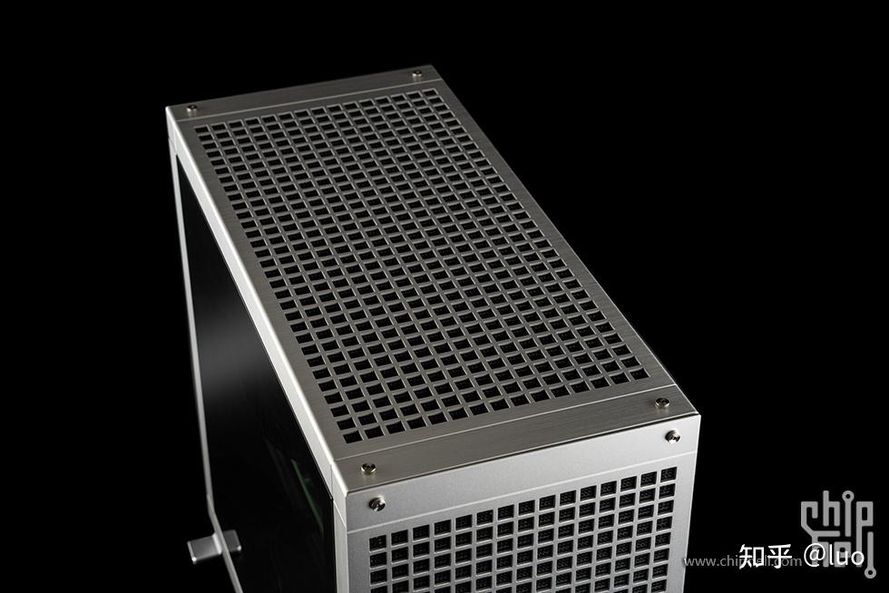 低调的奢华——i7-13700K+ROG Z790 Hero+RTX 4070 星曜+abee PIXEL ONE 装机展示 - 知乎