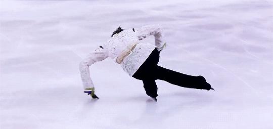 羽生结弦的标志性动作有哪些？ - 知乎