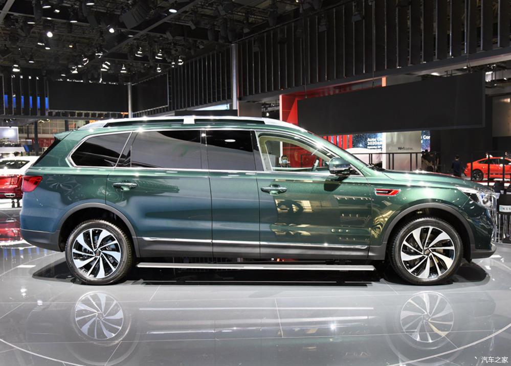 红旗HS7加长版实车亮相，外观很霸气后排很豪华，气势媲美揽胜 - 知乎