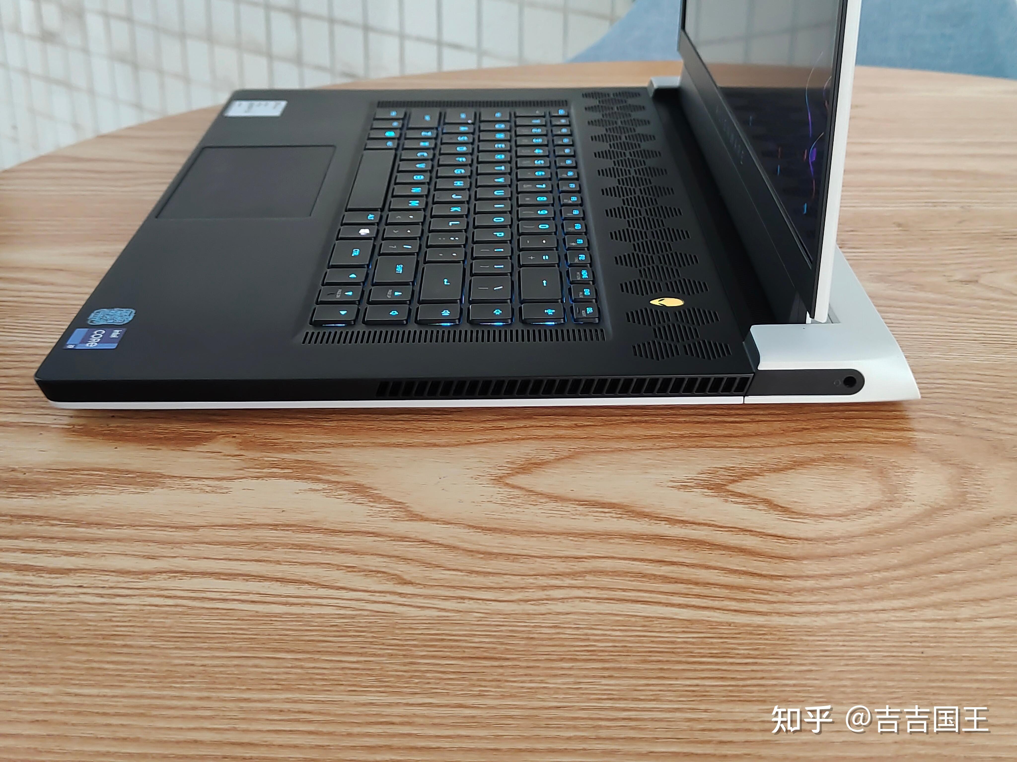 【体验报告】4万元顶配外星人笔记本是什么体验？——Alienware X17 R1 - 知乎