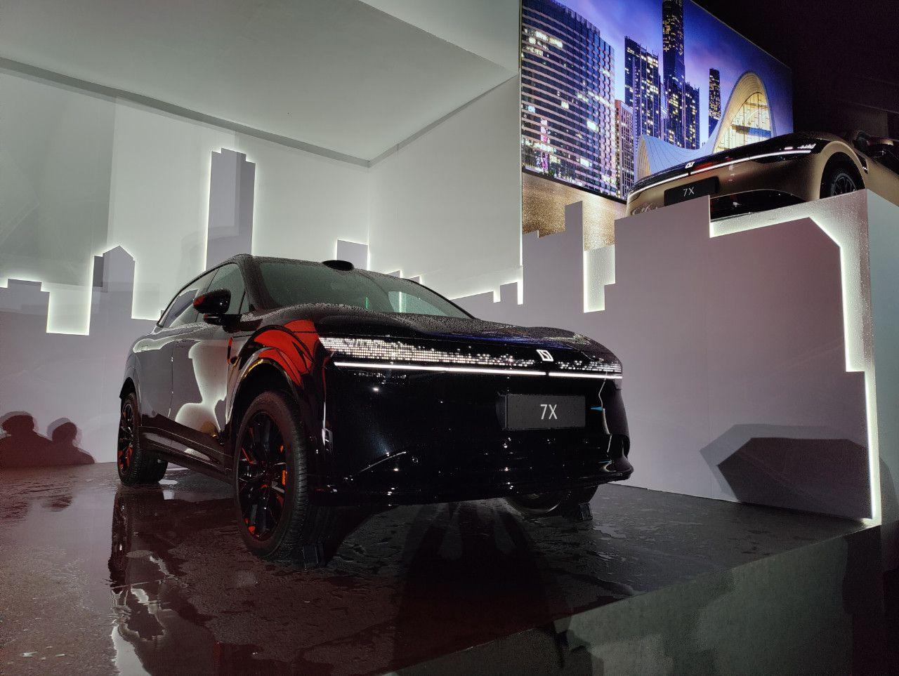 全系800V高压外加全车高科技 极氪7X正式上市22.99万元起！ - 知乎