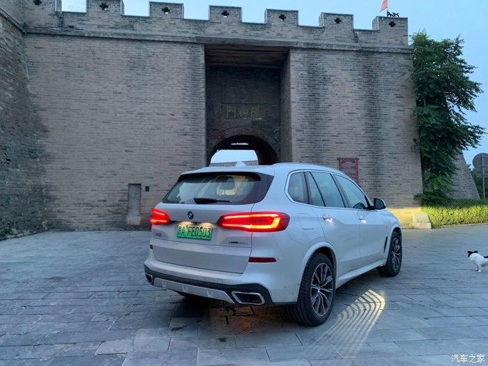 从宝马X5 xDrive45e M运动套装读懂BMW，让旅途更有乐趣 - 知乎