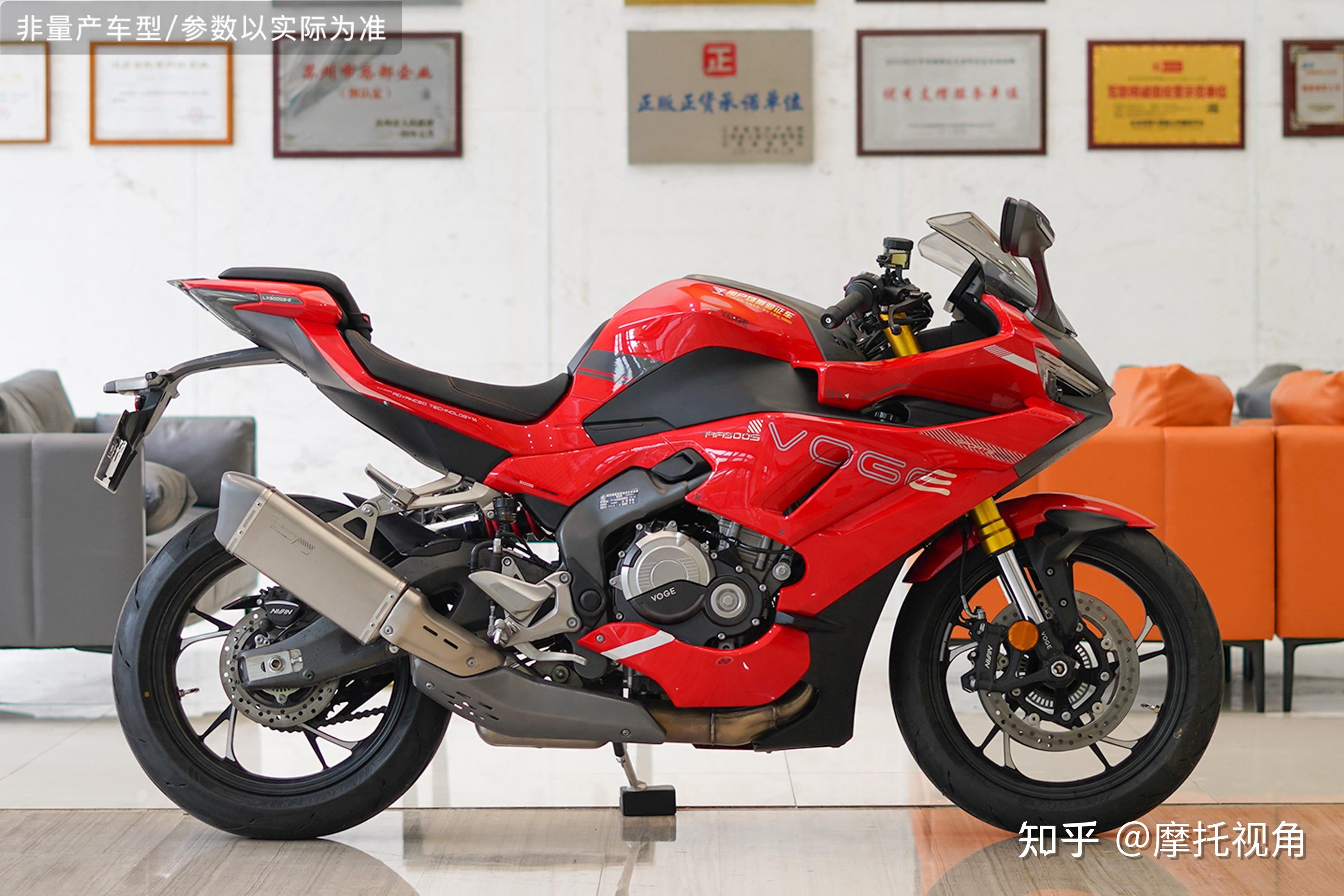 无极RR500S即将上市，售价或3万左右，比张雪500RR如何？ - 知乎