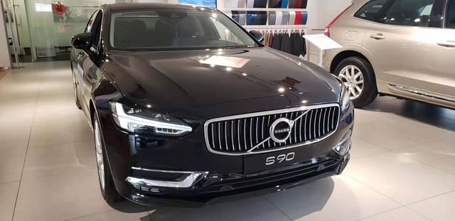 探店沃尔沃4S店，S90 T5智远豪华版最值得推荐 - 知乎