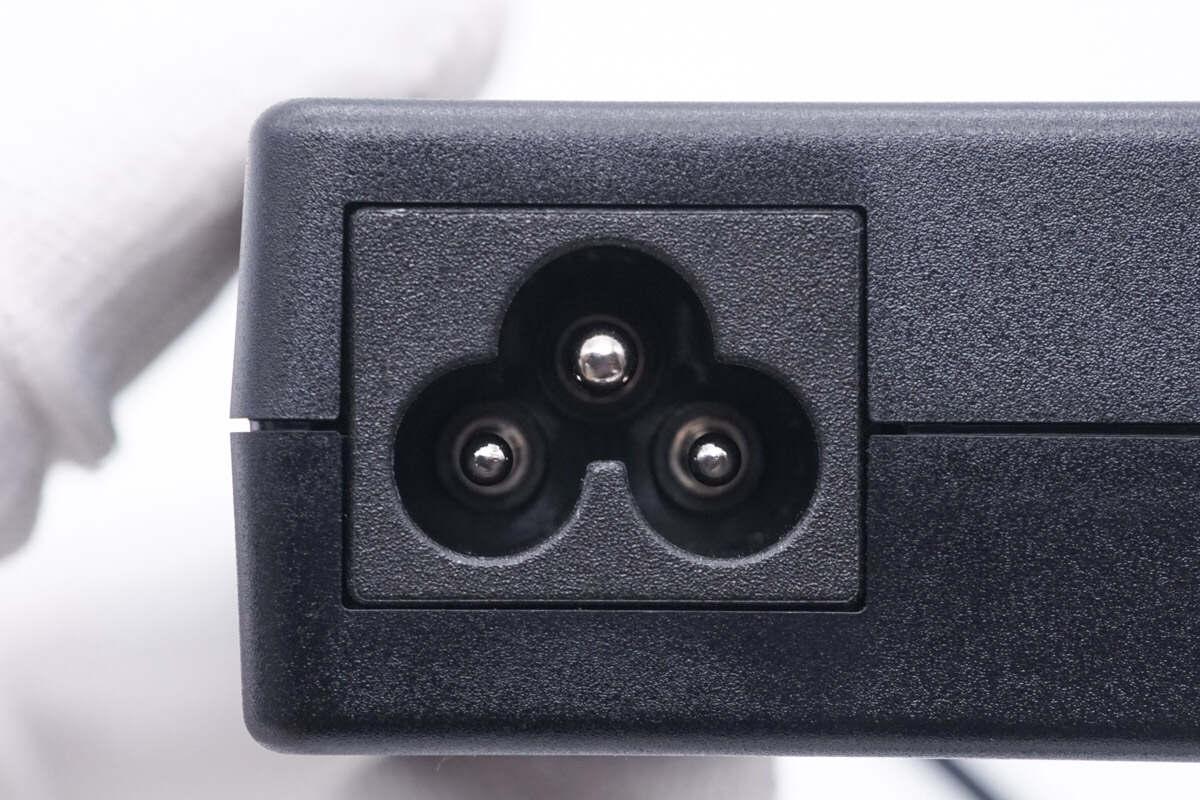 PD 65W输出，兼容表现更优异，惠普战66 65W电源适配器评测 - 知乎