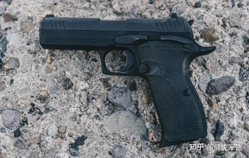 Sig Sauer P210 随身携带枪：精美的瑞士机械 - 知乎