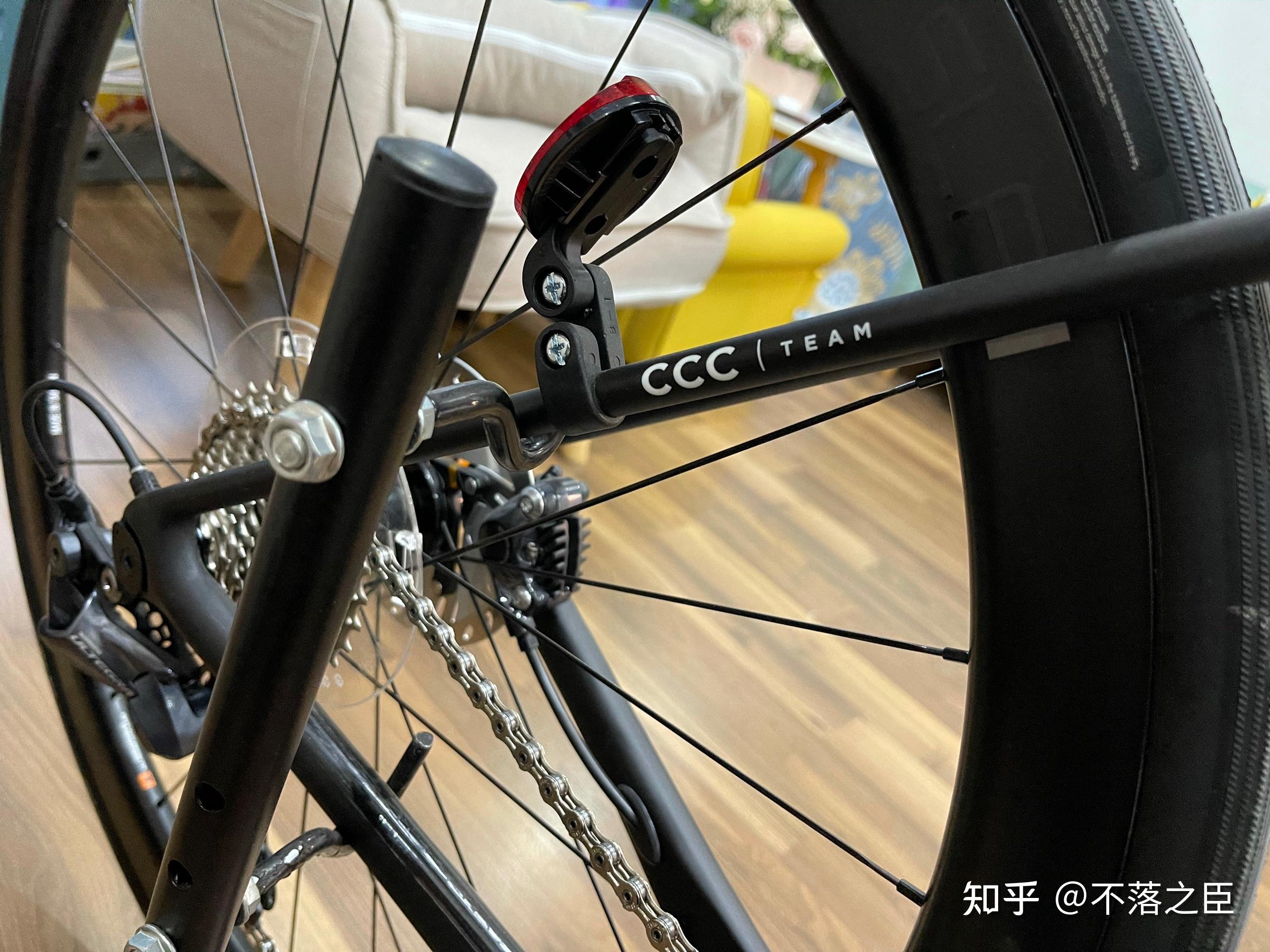 公路车TCR ADV PRO TEAM CCC 2021入手 - 知乎