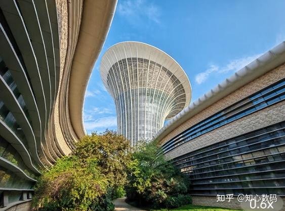 真我GT5和荣耀100 Pro对比哪个好？详细区别对比 - 知乎