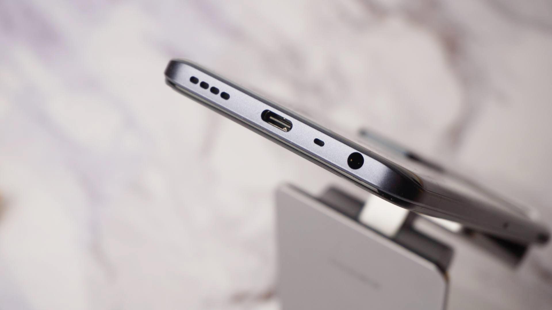 realme真我V13上手体验，全方位越级的千元机 - 知乎