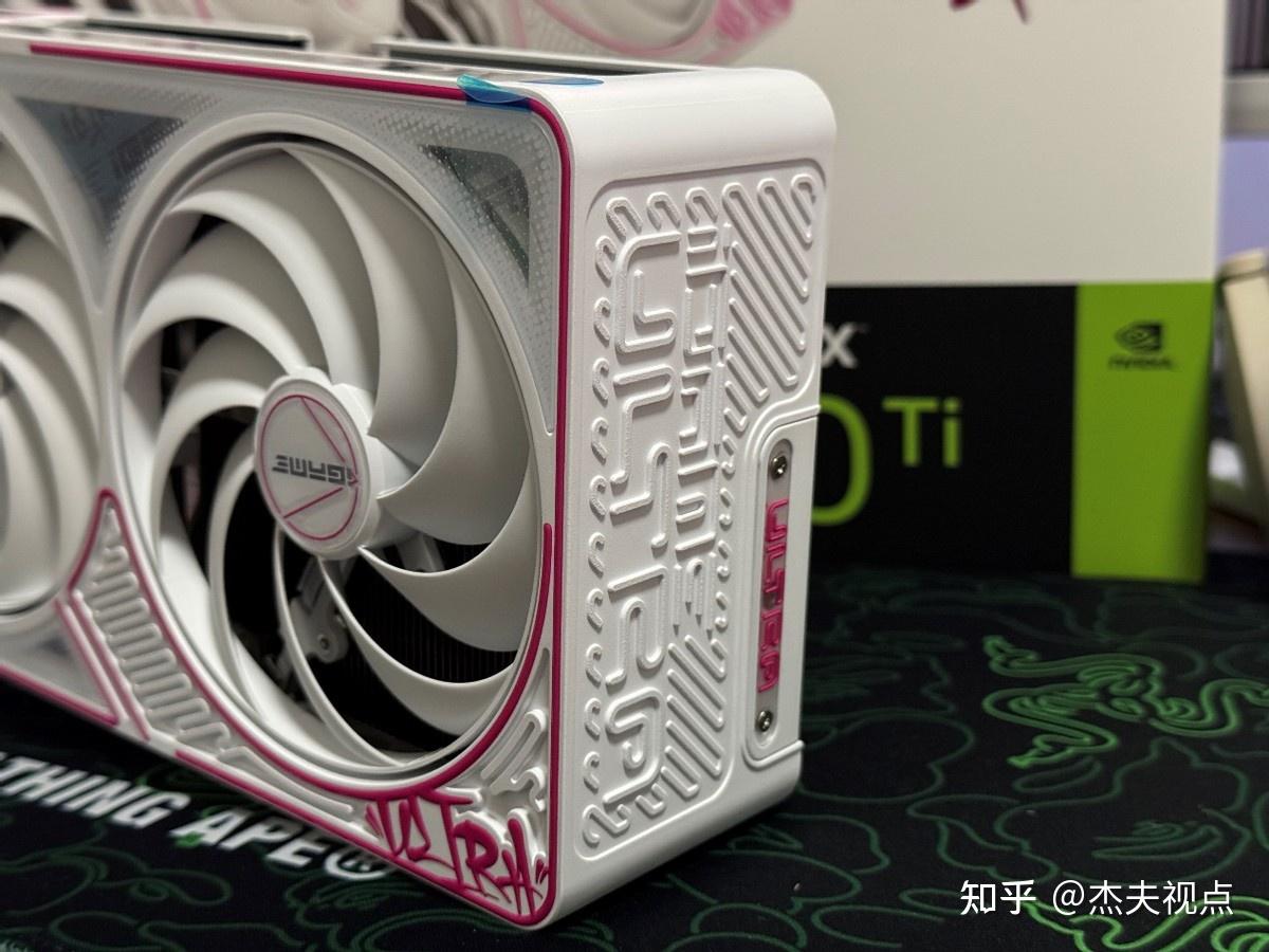 七彩虹RTX 5070 Ti Ultra W OC首发测试：DLSS 4加持，颜值性能皆不俗 - 知乎