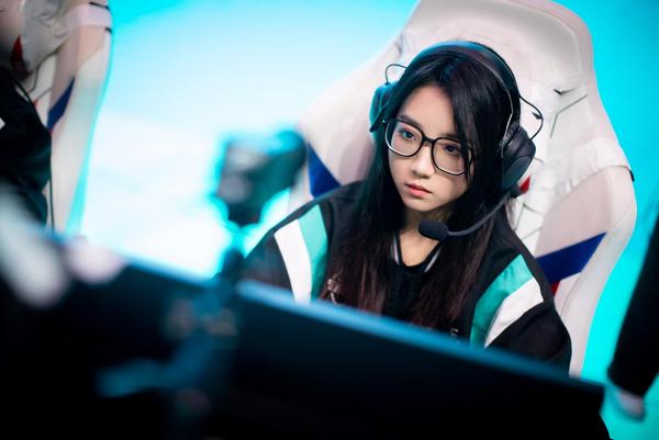 【解说杯专访】Mage：决赛不需要适应，就是3:0直接带走！ - 知乎