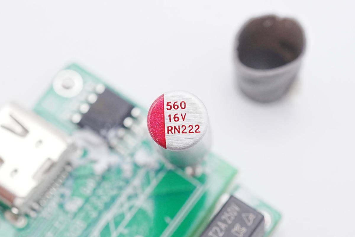 拆解报告：ROMOSS罗马仕迷你20W快充充电器AC20C - 知乎