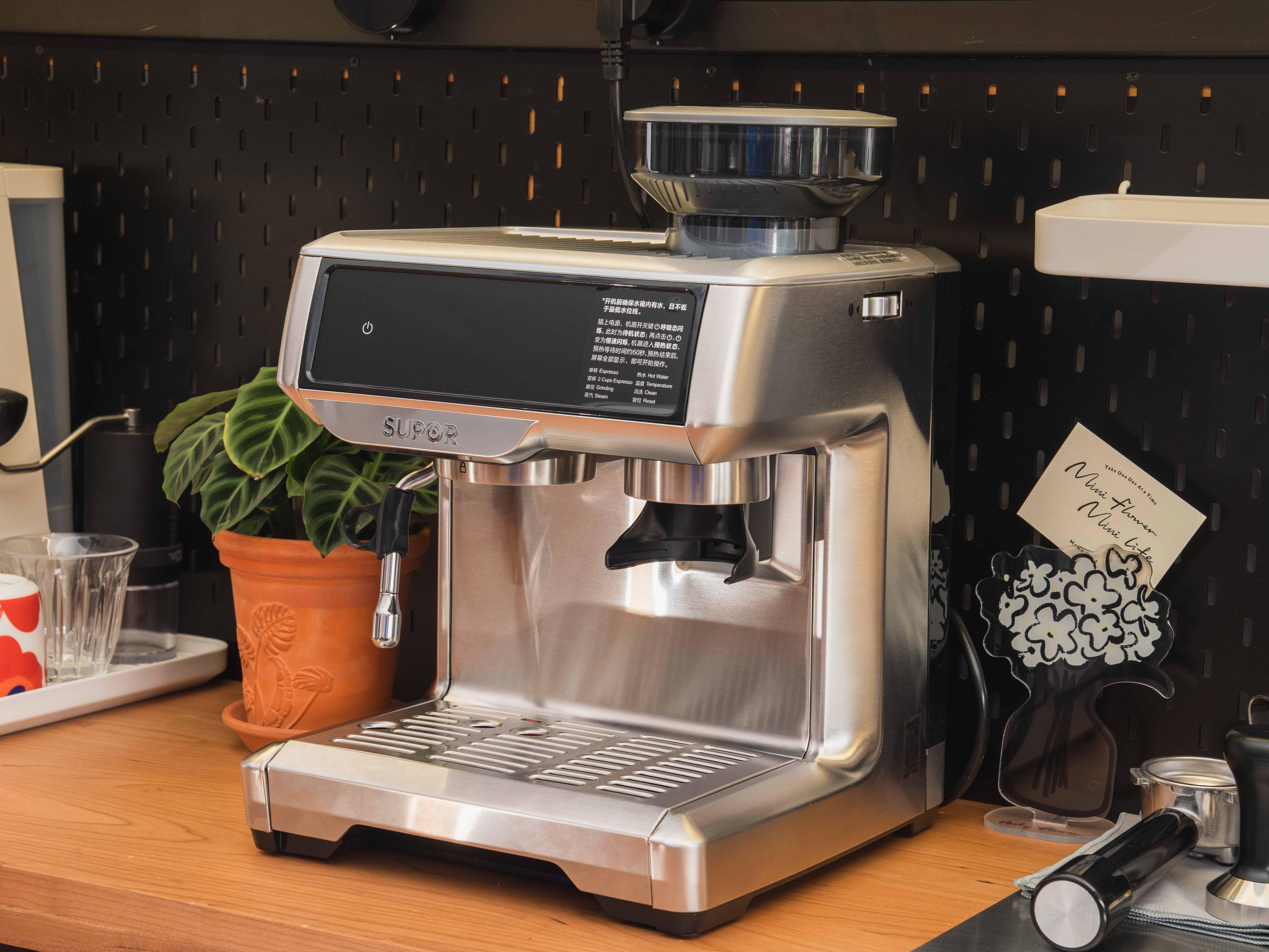 【小白入门必看】高性价比半自动意式咖啡机怎么选？咖啡机选购要点一文看懂丨5千元内意式咖啡机推荐：含铂富、苏泊尔、百胜图使用体验分享（2023年）