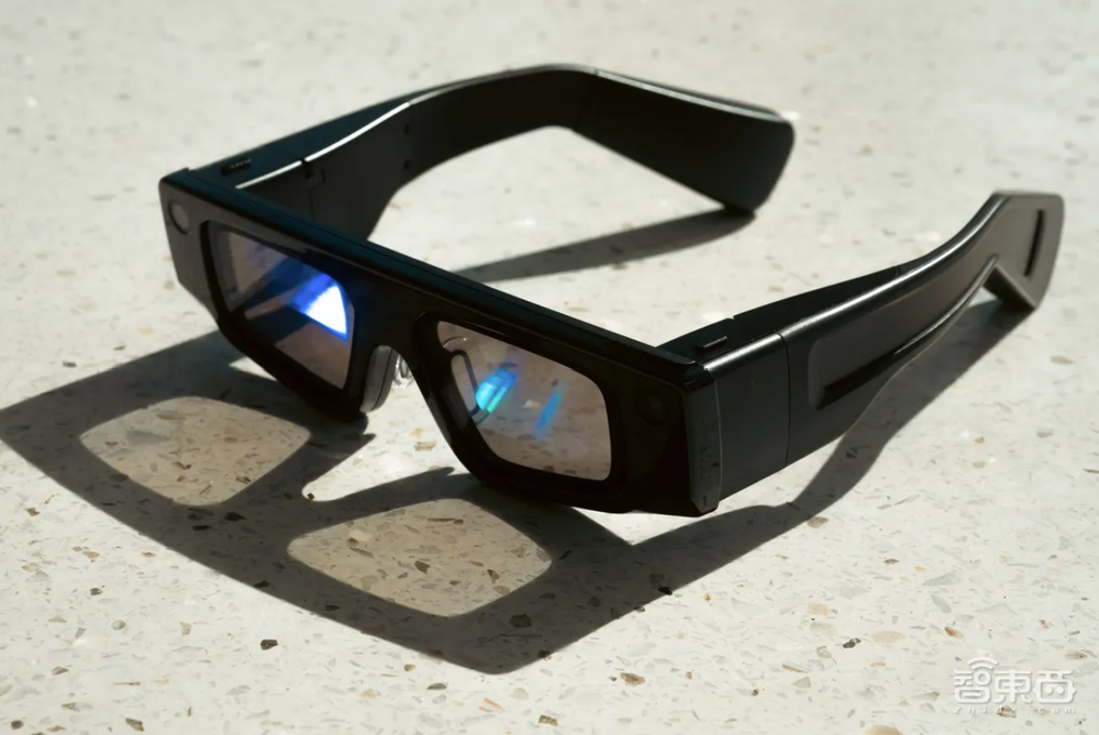 Snap发布新一代 AR眼镜：搭载 4个空间摄像头，续航最长45分钟 - 知乎