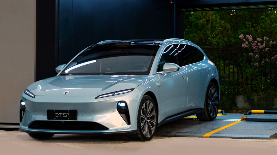 能帮用户挣钱的蔚来V2G充电桩，用电不花钱每年还能赚3千？ - 知乎