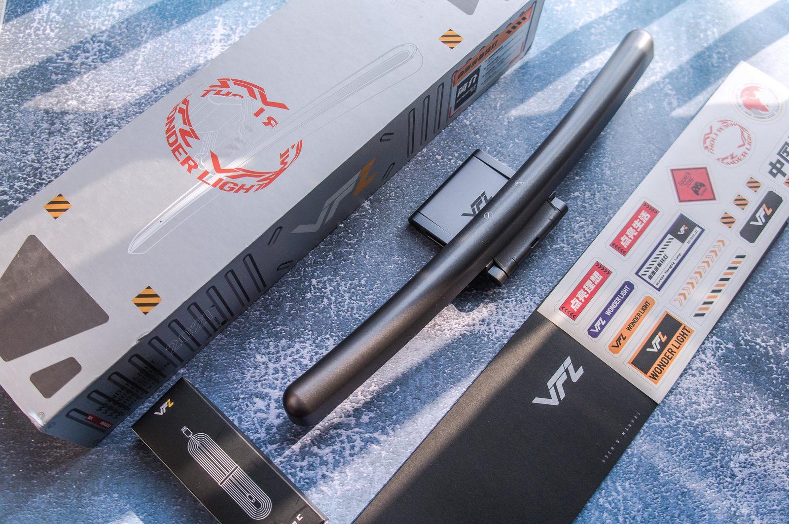 办公娱乐两不误！高颜值的VFZ曲面屏幕挂灯测评！ - 知乎