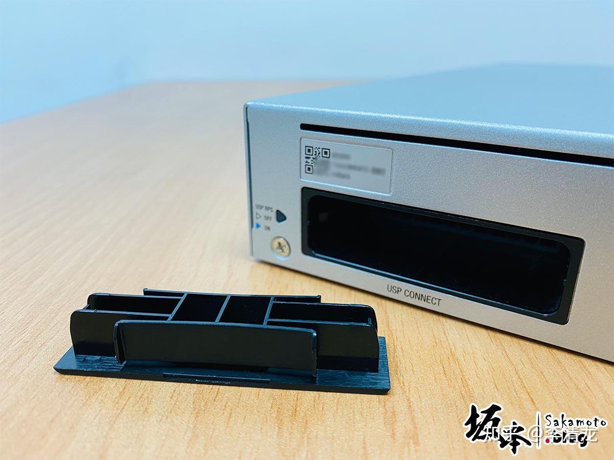 像极了梦幻！UniFi Dream Machine 系列UDM & UDM Pro 开箱评测 - 知乎