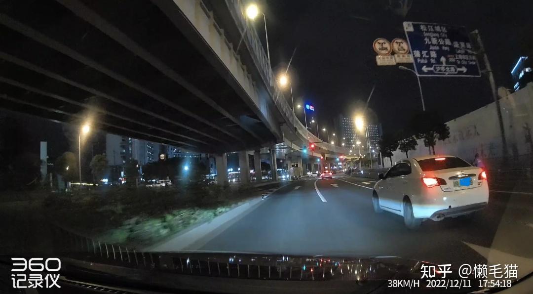 守护路途的安全卫士，360 4K行车记录仪G900入手小测 - 知乎