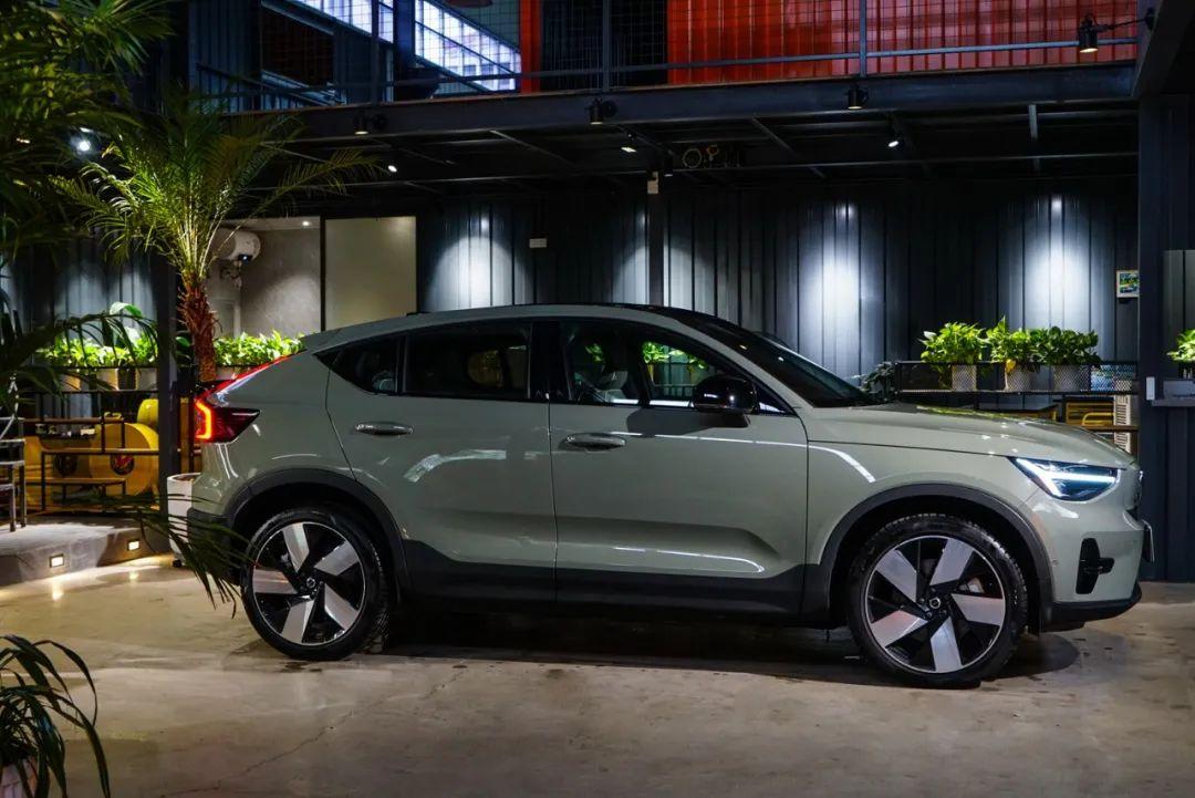 孤独之车 沃尔沃C40试驾评测 - 知乎