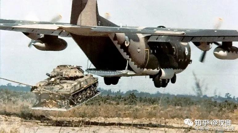 美、俄空降兵的重装空投有何不同？ - 知乎