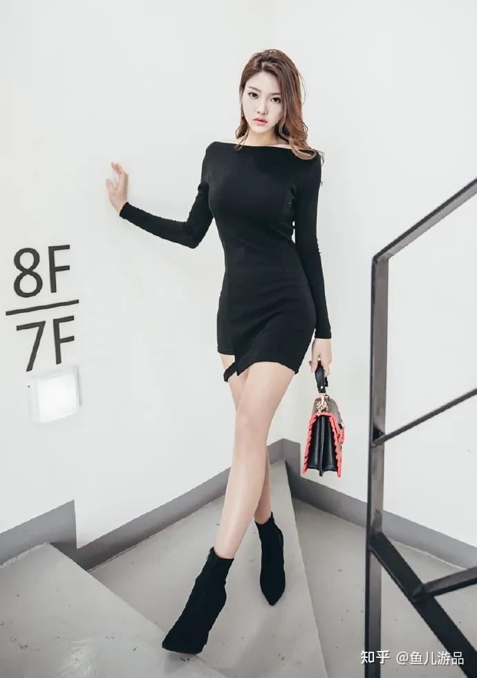 街拍:女性出门穿上高跟鞋,散发出迷人的气息 知乎