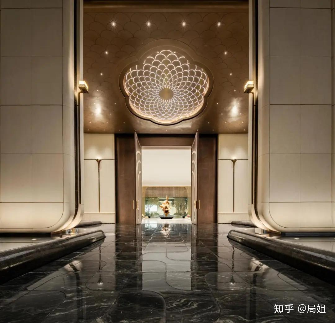 保利，慢下来的这一年 - 知乎