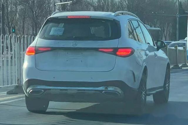 奔驰全新GLC接受预订！4月提车 预计41万起售 - 知乎