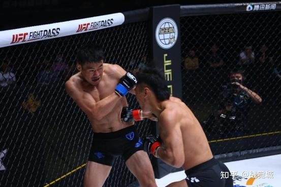 JCK战觉城2022赛季经典TKO名场面 - 知乎