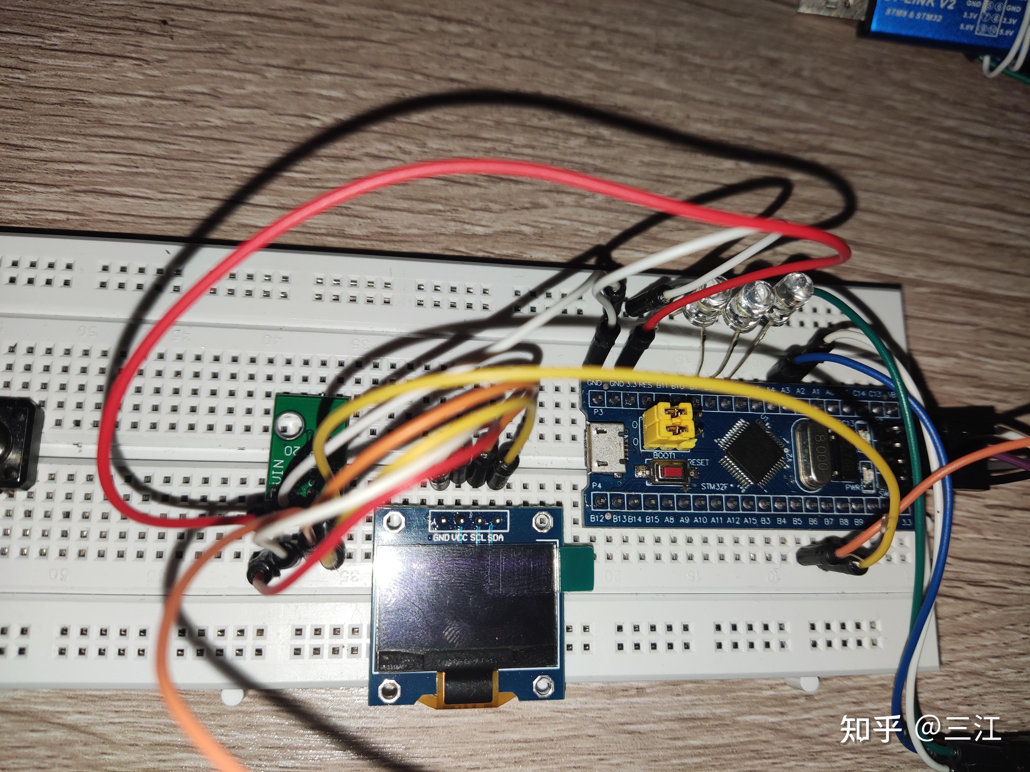 第十三课：STM32 OLED原理与驱动 - 知乎