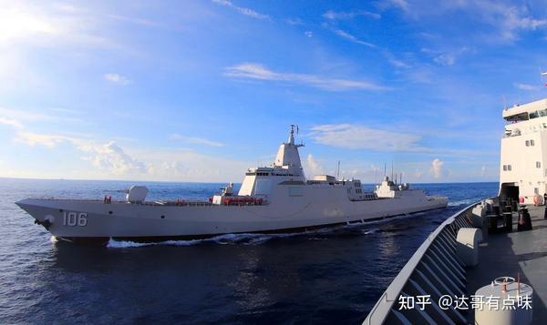 2022海军新服役舰艇一览：1艘075、3艘055、4艘052D、1艘054A、1艘船坞登陆舰，排水量合计超过12万吨。 - 知乎