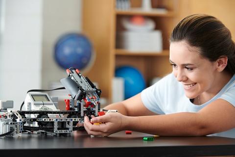 用乐高ev3学编程能学到什么程度？ - 知乎