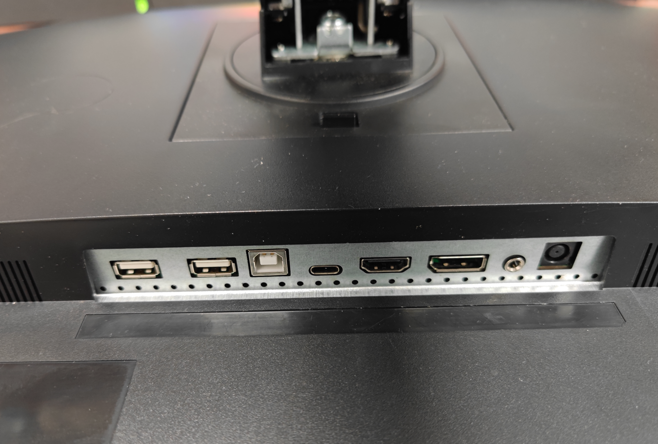 27英寸4K显示器推荐之：联想来酷Lecoo 27英寸显示器H2720PL：高色域+可旋转，一款非常适合用来作副屏的高清显示器~ - 知乎