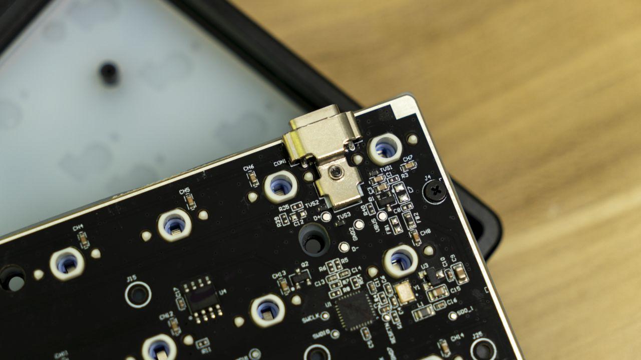 不完美，但值得买。可能是目前最均衡的磁轴键盘——ATK 68 - 知乎