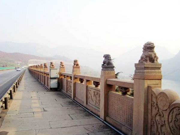 石拱桥在现代被淘汰？看完这座世界最大石拱桥再下结论 - 知乎