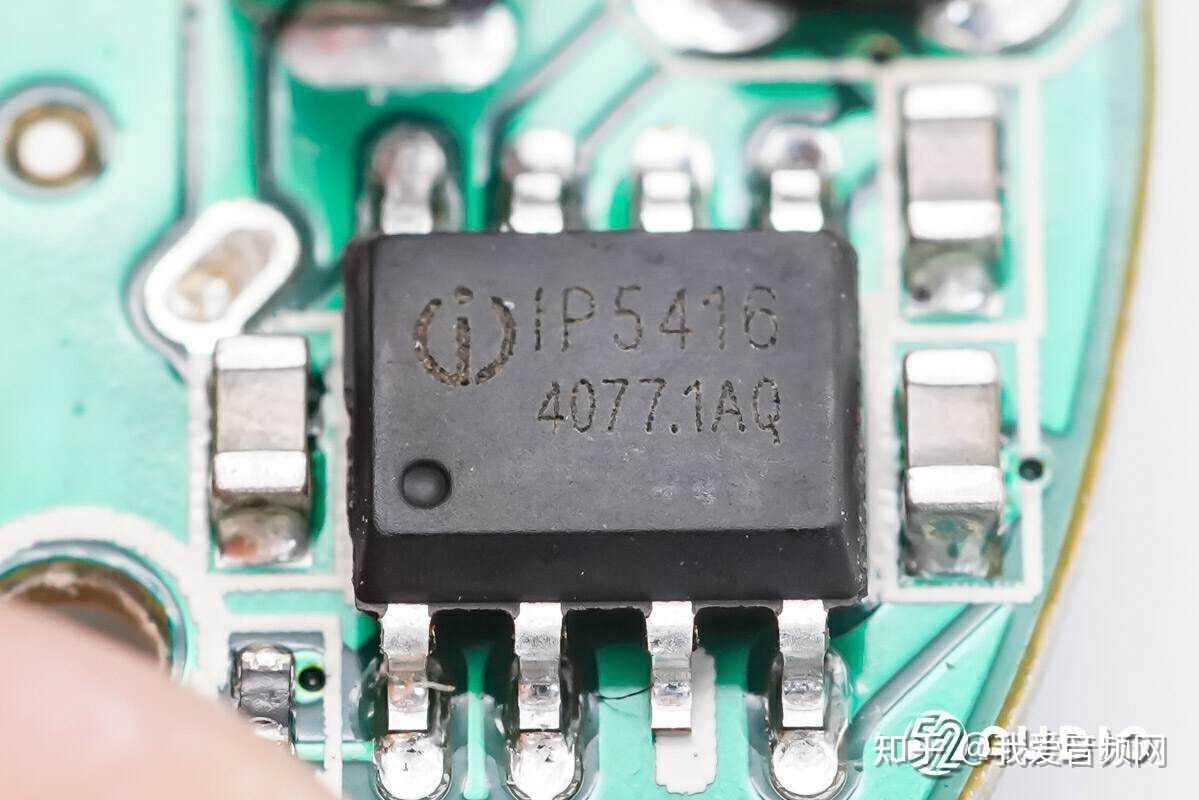 2023 TWS耳机充电盒电源管理芯片拆解汇总丨SoC单芯片方案成为市场主流 - 知乎