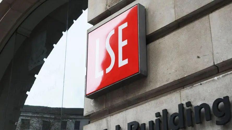 UCAS发布22fall最新申请数据，中国offer率降至十年来最低点！ - 知乎