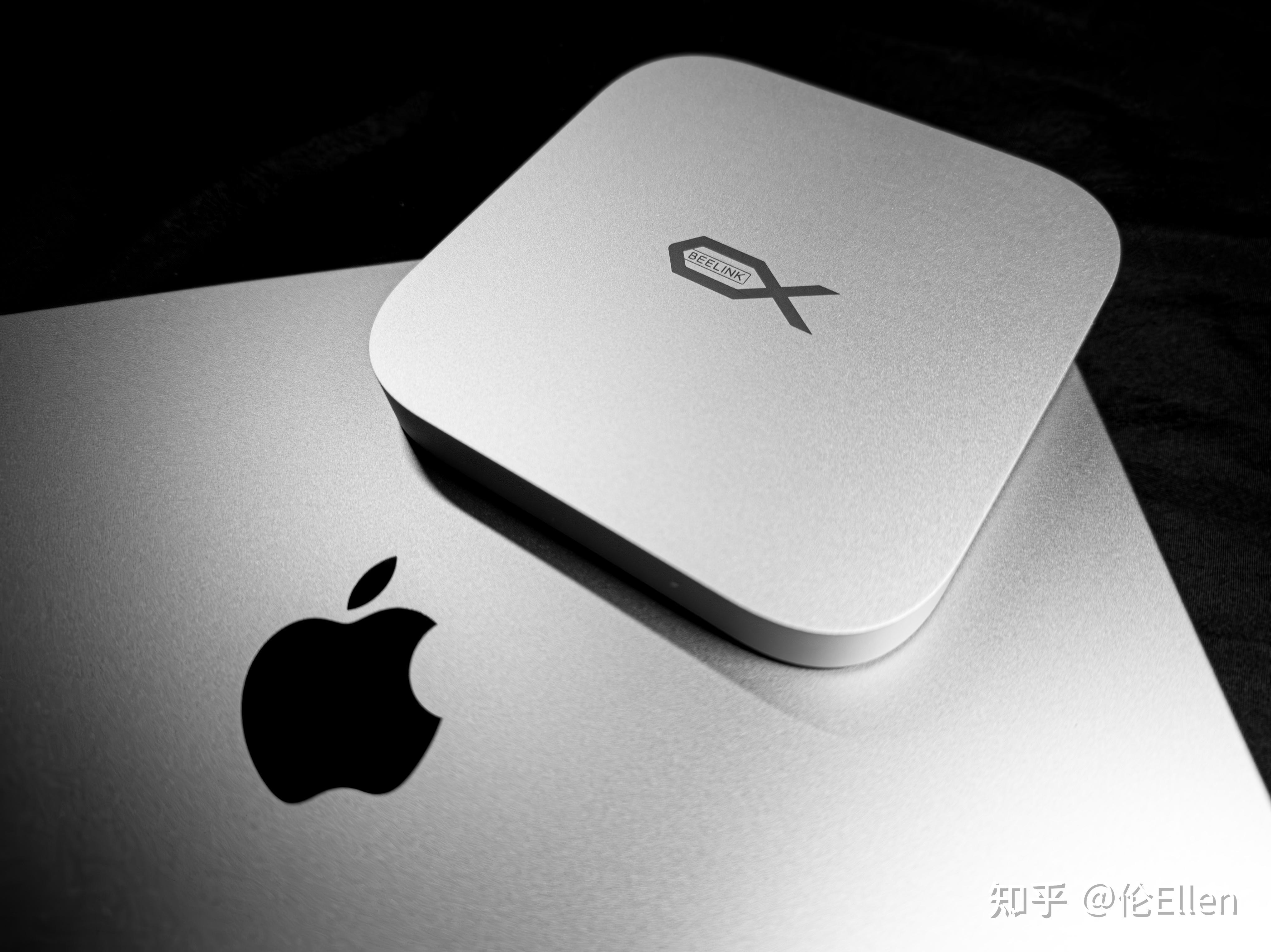 零刻Mate mini硬盘拓展坞：macOS 26 beta共存，Mac mini轻松接口扩容 - 知乎