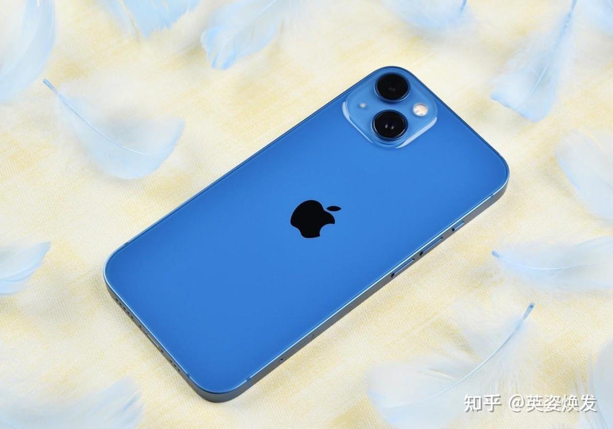 iPhone 13和13Pro参数对比哪个性价比更高？看完评测答案，再买也不吃亏。 - 知乎