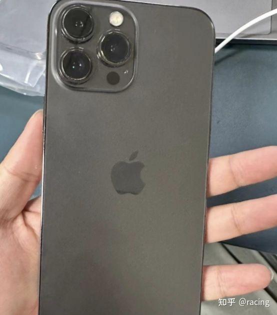 iPhone15虽香，但粉丝预算有限！果断买了卡贴iPhone13Pro Max！ - 知乎