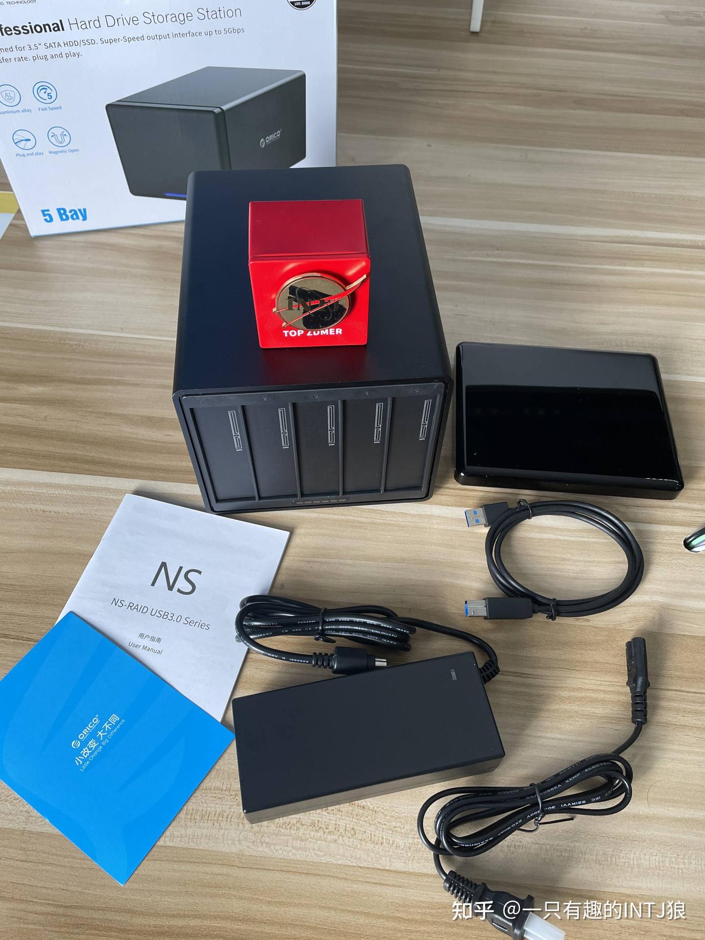 超低4W功耗WIN10 NAS与硬盘柜，经手千个硬盘，低成本媒体中心