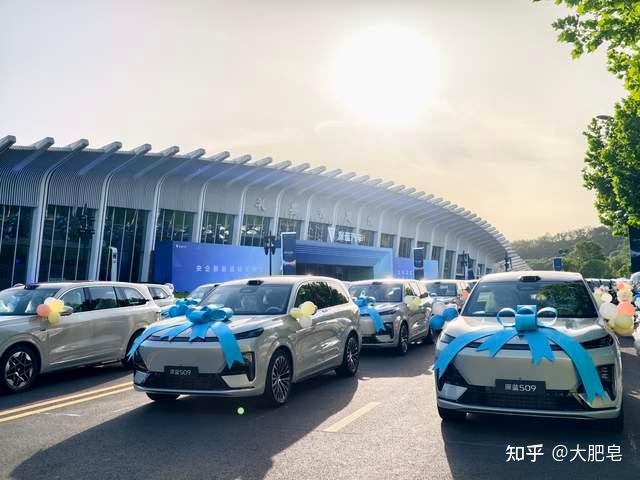 深蓝S09破局上市：友商卖的太贵了，20.49万起香不香？ - 知乎